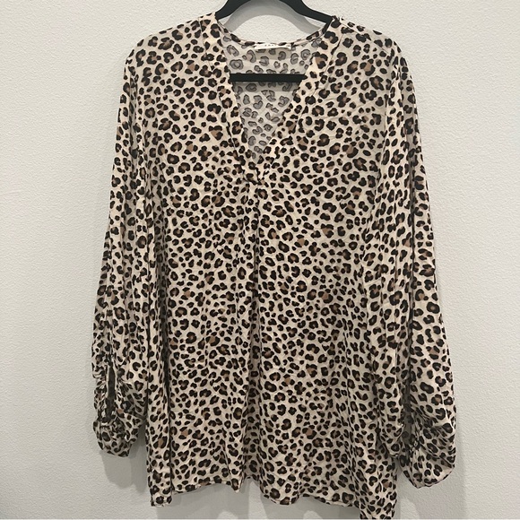 entro | Tops | Entro Leopard Print Oversized Balloon Sleeve Blouse Sz ...
